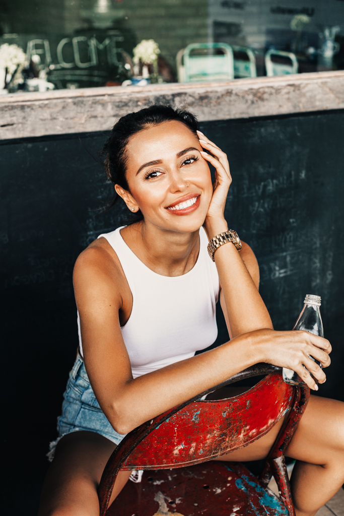 What to Wear to Rome in the Summer - Outfits For Travel